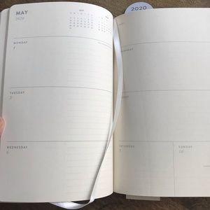 Eccolo Ltd. | Office | Bee Chic 220 Weekly Planner | Poshmark